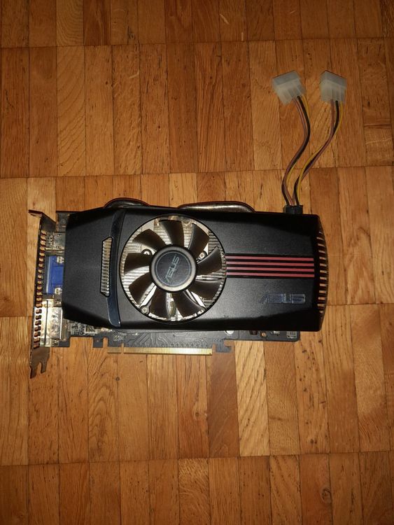 ASUS Geforce gtx 550 ti (1GB) (Neu (gemäss Beschreibung)) in Igis für ...