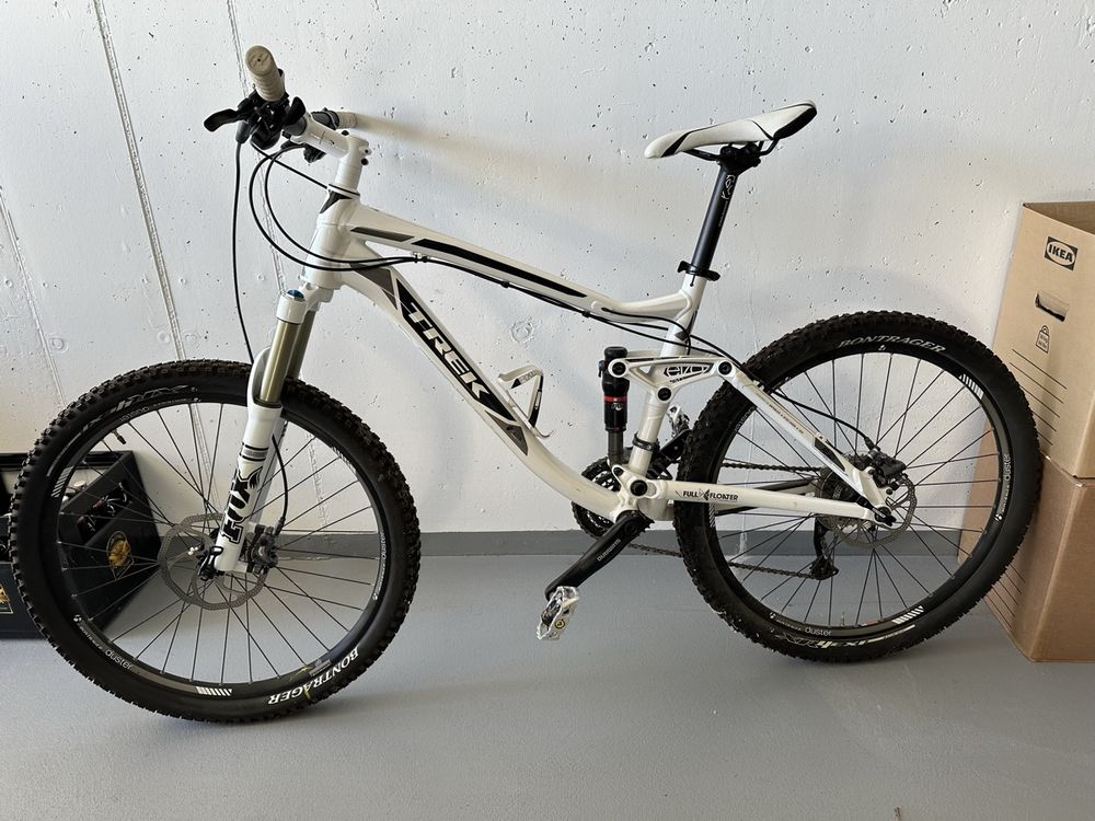 Trek Fuel EX7, Fully, weiss/schwarz (Neu (gemäss Beschreibung)) in ...