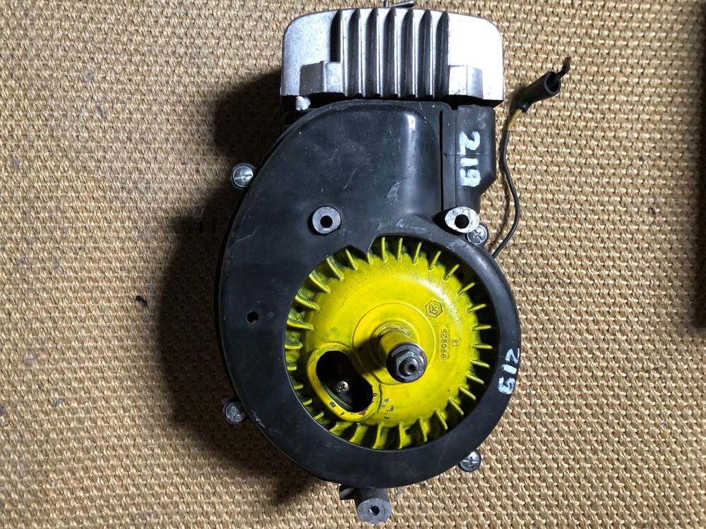 Piaggio Si Motor original (Defekt) in Zürich für CHF 235 – mit ...