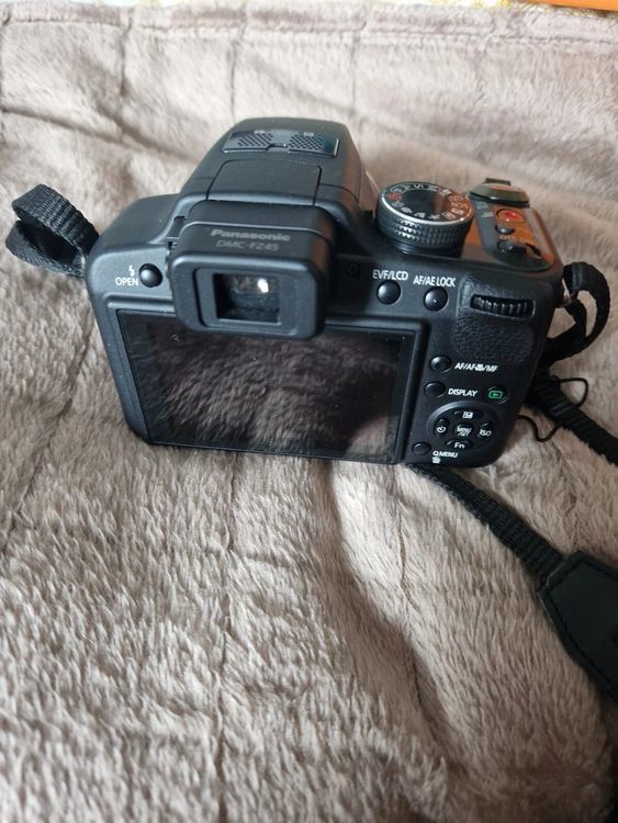 Neuwertige Panasonic DMC-FZ45 Lumix Digitalkamera, 25-600mm (Neuf (Voir ...