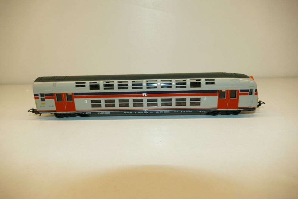 Lima H0: FS 2.Kl. Doppelstock-Steuerwagen | Kaufen auf Ricardo
