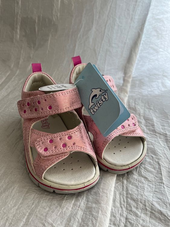 twisty Sandale Gr. 18 (Neu und originalverpackt) in Oberegg für CHF 1 – mit Lieferung auf ...
