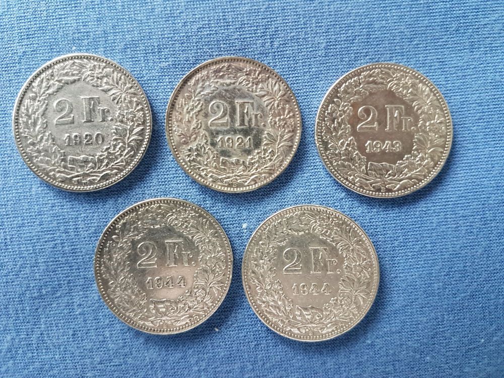 5 x 2 Fr Silbermünzen 1920-1921-1943-1944-1946 ab nur 1 Fr ! (Gebraucht) in Camignolo für CHF 28 ...