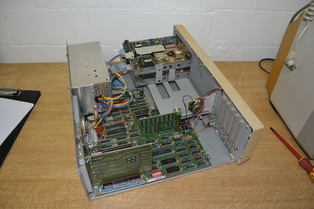 Commodore PC 10-II DOS Computer | Kaufen auf Ricardo