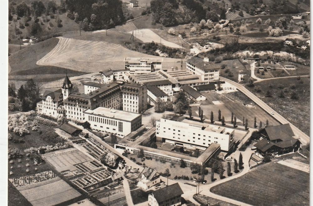 Missionshaus Betlehem Immensee (Gebraucht) in Lumbrein für CHF 1 – mit ...