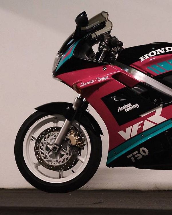 Honda vfr 750 rc36 (Gebraucht) in Sion für CHF 3200 – nur Abholung auf Ricardo kaufen