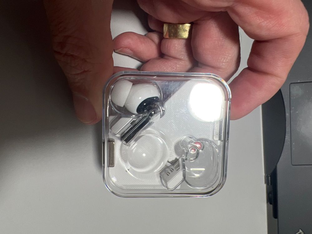 Nothing Earpod ANC (Gebraucht) in Weggis für CHF 1 – mit Lieferung auf ...