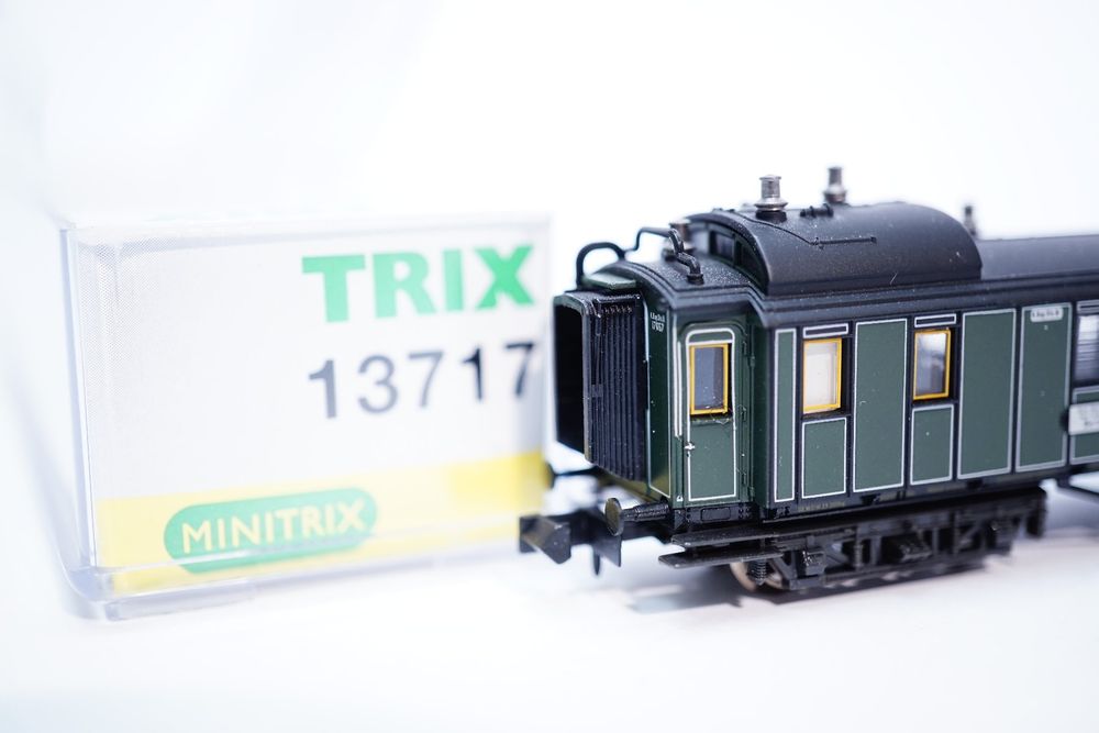 6∑ Minitrix 13717 KBSB I PPü Gepäckwagen | Acheter sur Ricardo