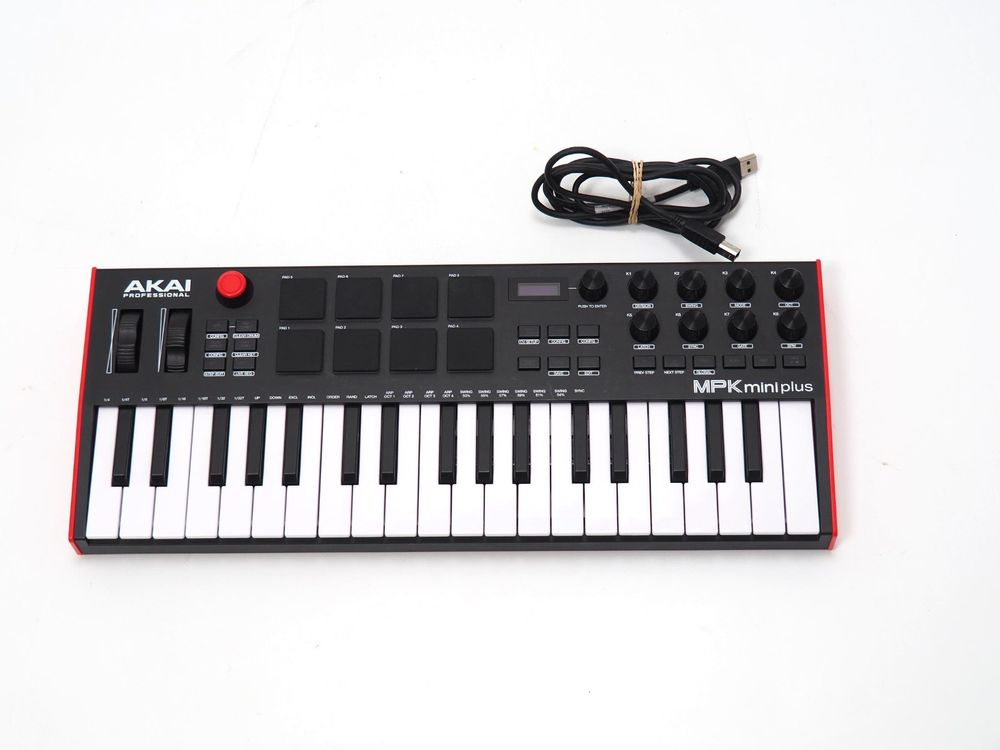 AKAI Keyboard Controller (24021497PL) (Gebraucht) in Zürich für CHF 61 ...