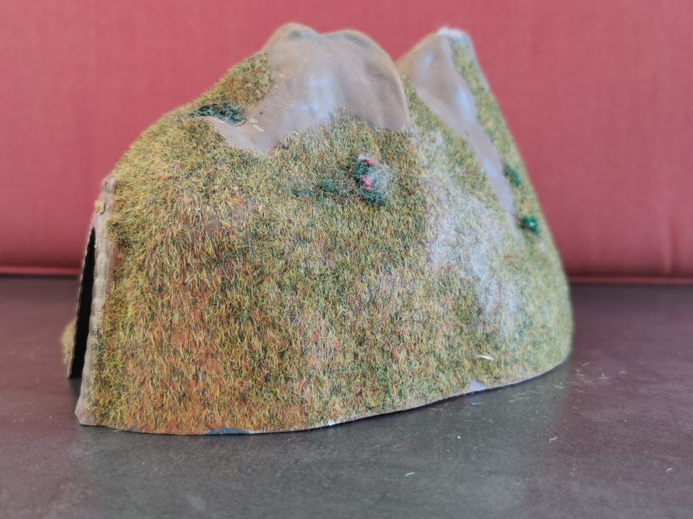 Spur n Gebogener Tunnel, 90° (Gebraucht) in Basel für CHF 5 – mit ...