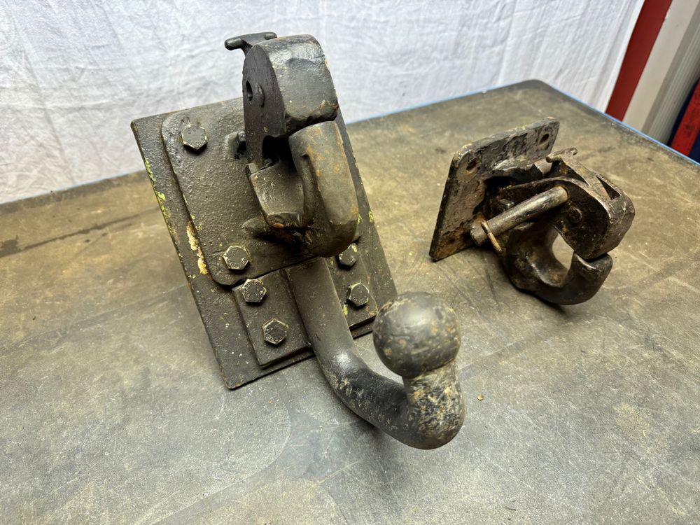 crochet de remorque , jeep , land rover, etc... (Gebraucht) in lavey ...