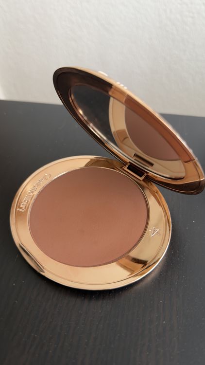Charlotte Tilbury Airbrush Bronzer 4 deep (Gebraucht) in ...