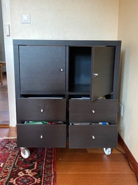 Ikea Kallax auf Rollen (Gebraucht) in siblingen für CHF 25 – nur Abholung auf Ricardo kaufen