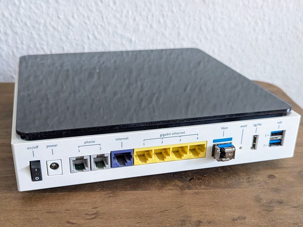 Swisscom Internet-Box SGA4415W Router | Kaufen auf Ricardo