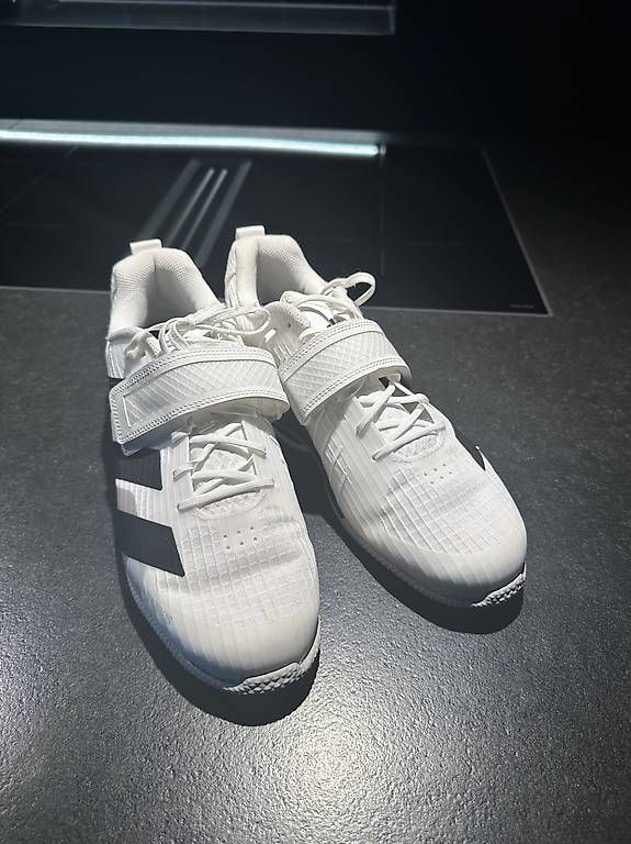 ADIDAS ADIPOWER Weightlifting 3 Grösse 45 1/3 (Gebraucht) in Sursee für ...