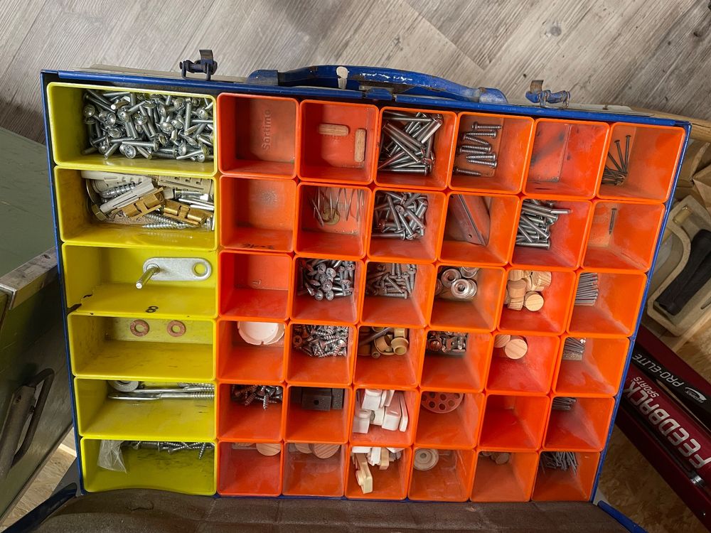 Sortimo System-Metallkoffer mit Metall-Rack (Gebraucht) in für CHF 207 – nur Abholung auf ...