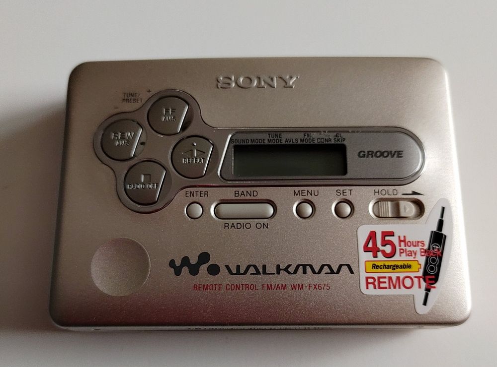 Sony WM-FX675 Walkman in OVP (Defekt) in Binningen für CHF 30 – mit Lieferung auf Ricardo kaufen