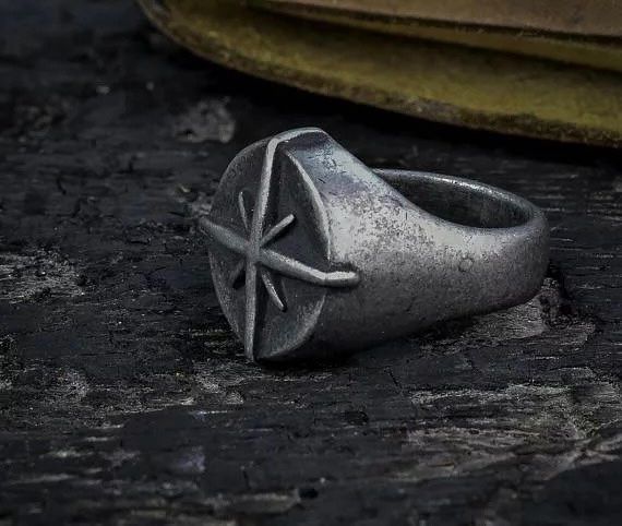 Gothic Retro Cross Death Signet Ring (Neu und originalverpackt) in für ...