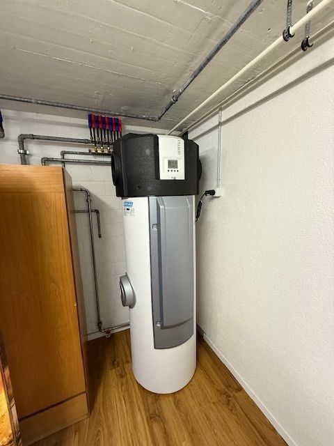 Wärmepumpenboiler Oertli TWH 300EH (Gebraucht) in Tschingel ob Gunten ...
