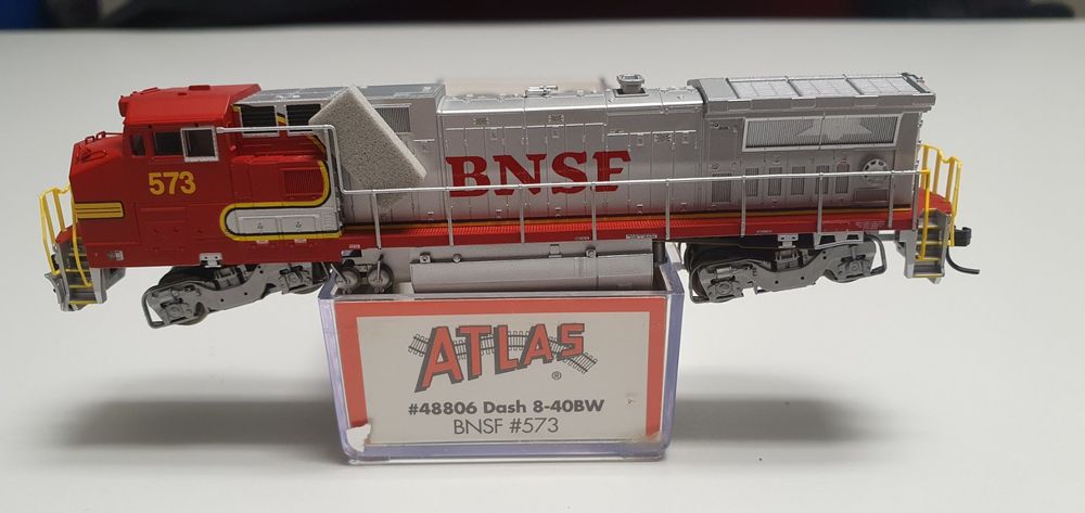 Atlas 48806 BNSF Dash 8-40BW Decoder Ready OVP (DL) | Kaufen auf Ricardo