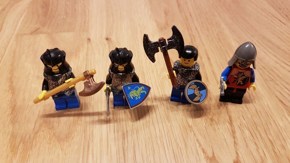 Vier Lego Kingdoms Ritter Figuren | Kaufen auf Ricardo