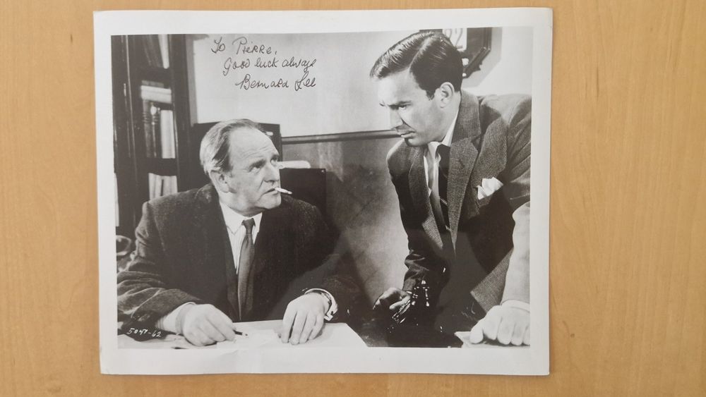 Bernard Lee "M" Bond, Original Autogramm auf Foto in s/w (Gebraucht) in ...