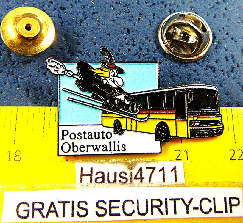 POSTAUTO HEXE OBERWALLIS PIN GEPRÄGT 30mm PTT SCHWEIZ | Kaufen auf Ricardo