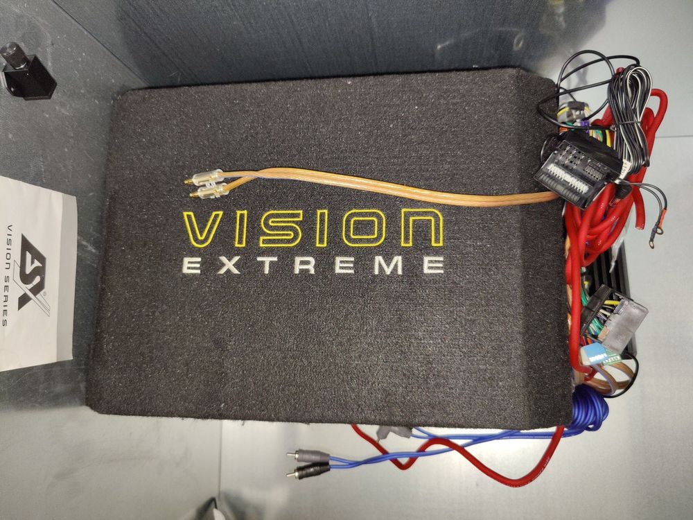 Vision Extreme ESX Vision VE Subwoofer mit Verstärker (Gebraucht) in ...