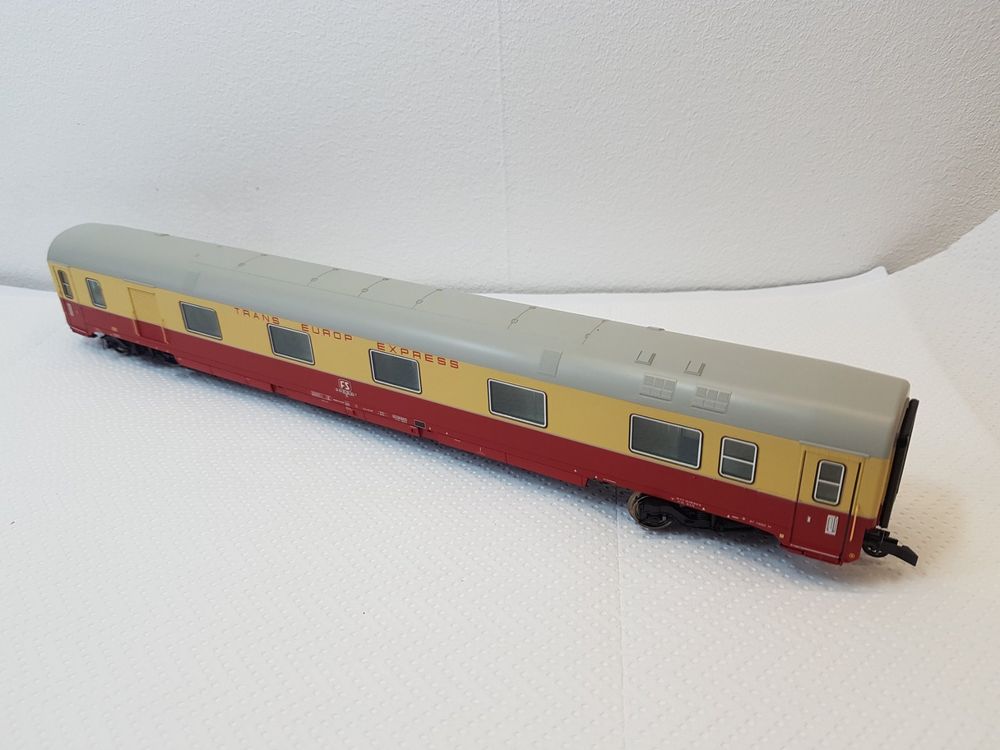 Roco tee wagen 4 * (Gebraucht) in Perly für CHF 98 – mit Lieferung auf ...