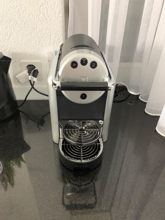 Nespresso Zenius ZN100 Pro (Neu (gemäss Beschreibung)) in Wohlen AG für ...