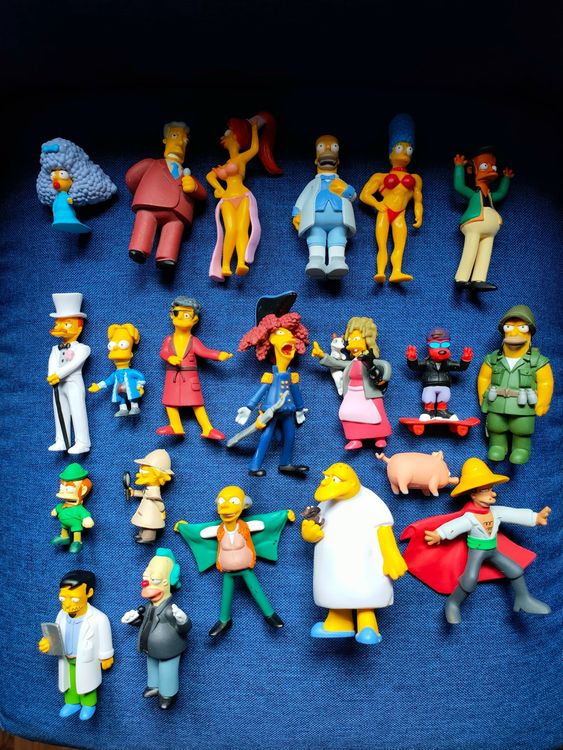 THE SIMPSONS - COLLECTOR 20TH ANNIVERSARY 21 FIGURIN (Gebraucht) in ...