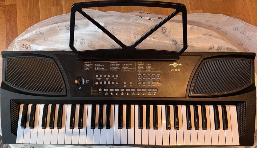 Electronic Keyboard Gear4music MK-1000 (Gebraucht) in Schlieren für CHF ...