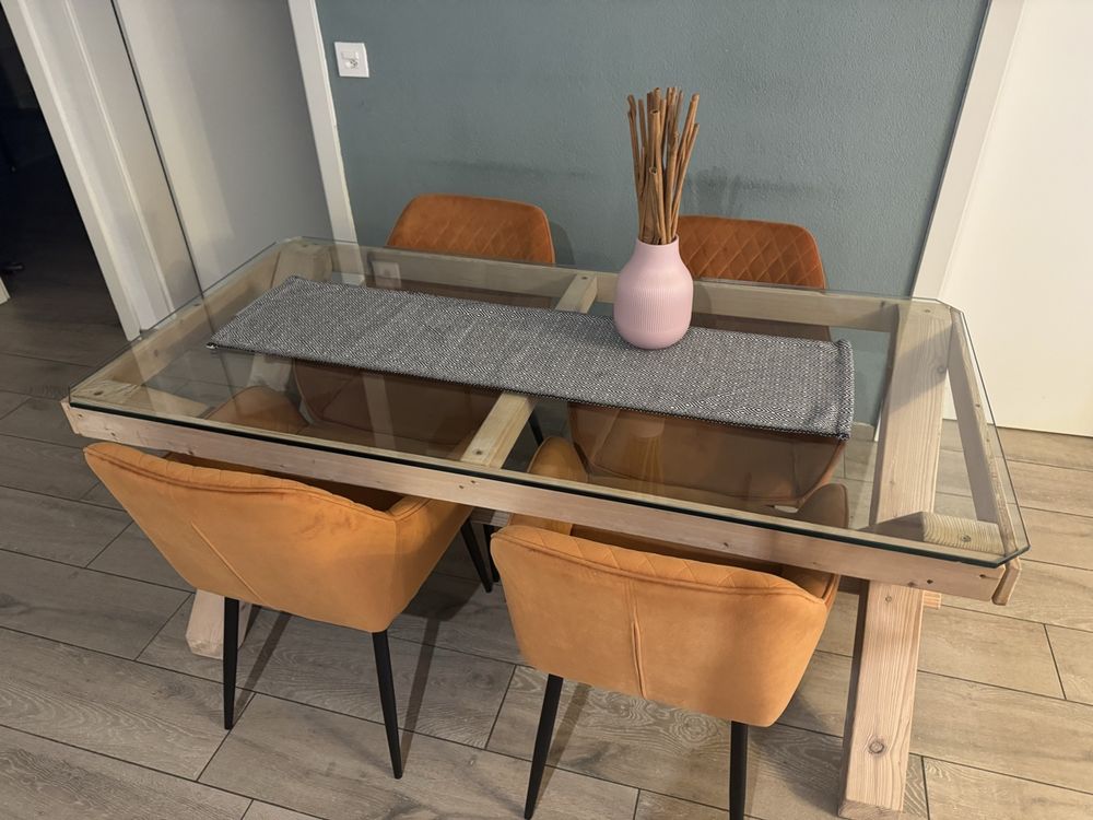 Hand gemachter Esstisch (Gebraucht) in Döttingen für CHF 200 – nur ...
