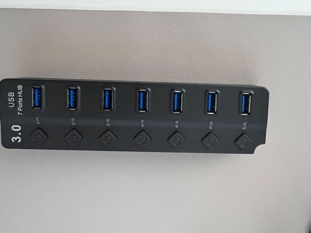 USB 7Ports HUB (Gebraucht) in Basel für CHF 9 – mit Lieferung auf Ricardo kaufen