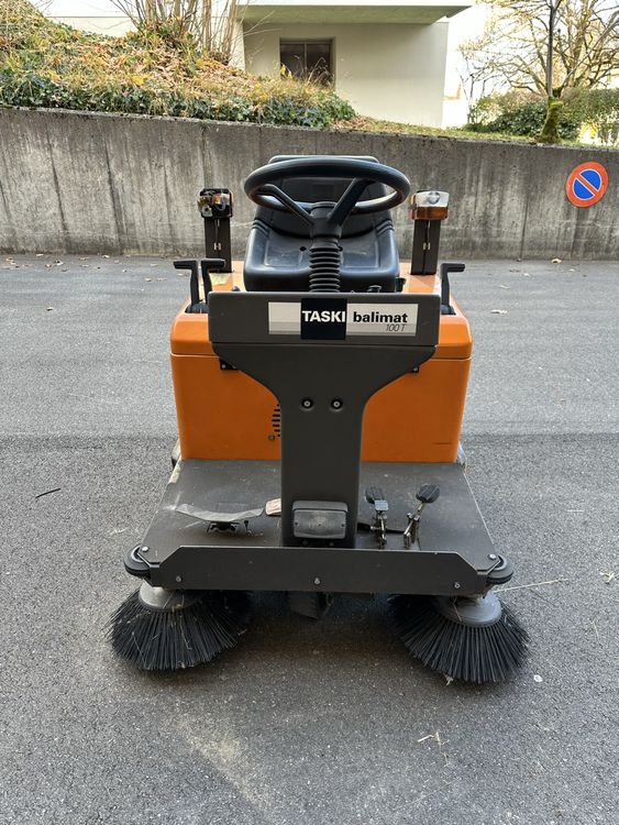 Taski Balimat 100T - Motorschaufel für die industrielle Rein (Defekt ...