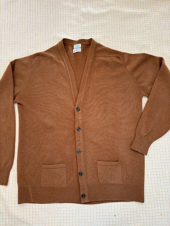 Cardigan McGeorge 44 L 100% Laine - Défaut (Gebraucht) in Prangins für ...