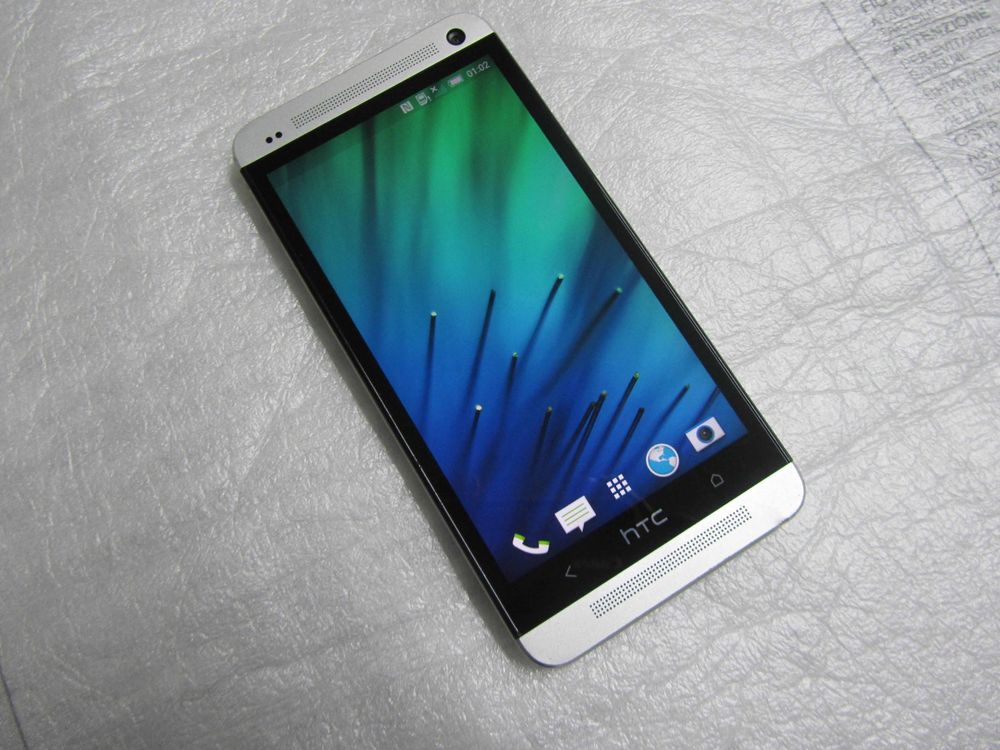 HTC One 32GB Silver | Kaufen auf Ricardo