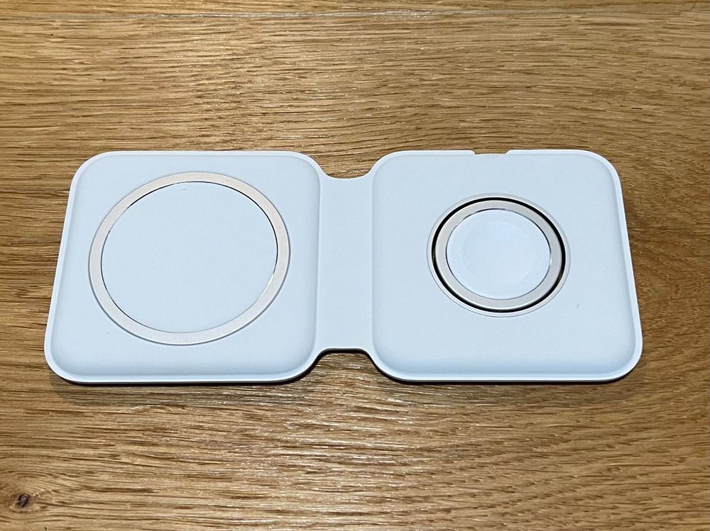 Apple MagSafe Duo Ladegerät inkl. Apple 20W USB-C Adapter (Gebraucht ...