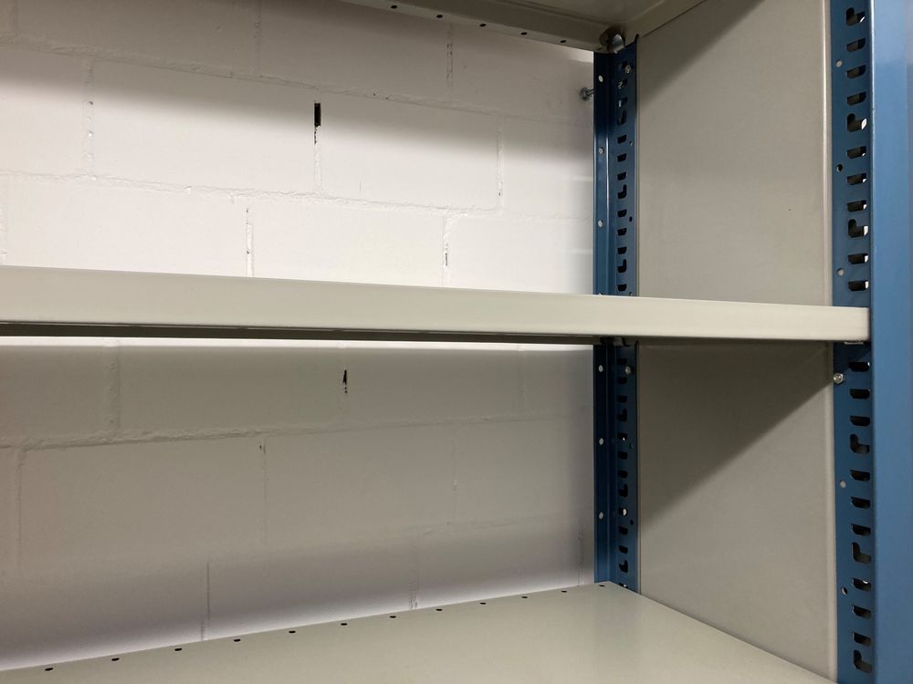 Tablare aus Metall für Lagerregal - Werkstattregal (Gebraucht) in ...