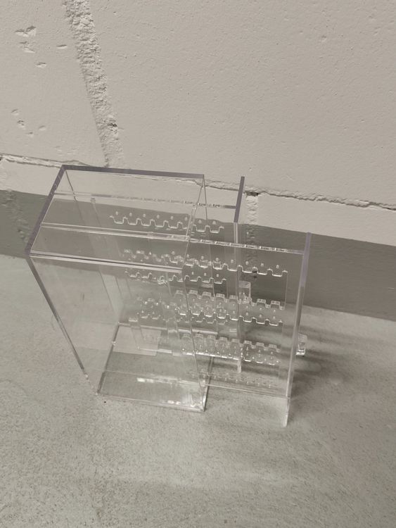 Ohrring Aufbewahrung (Gebraucht) in Aesch BL für CHF 5 – mit Lieferung auf Ricardo kaufen