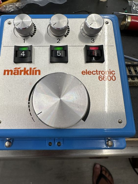 Märklin 6600 Elektronisches Fahrgerät (Gebraucht) in Lupsingen für CHF ...