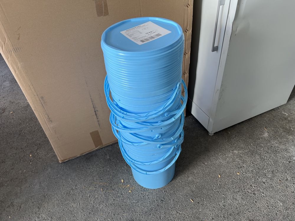 10x Kunststoffeimer 10 Liter, blau (Gebraucht) in Altstätten SG für CHF ...