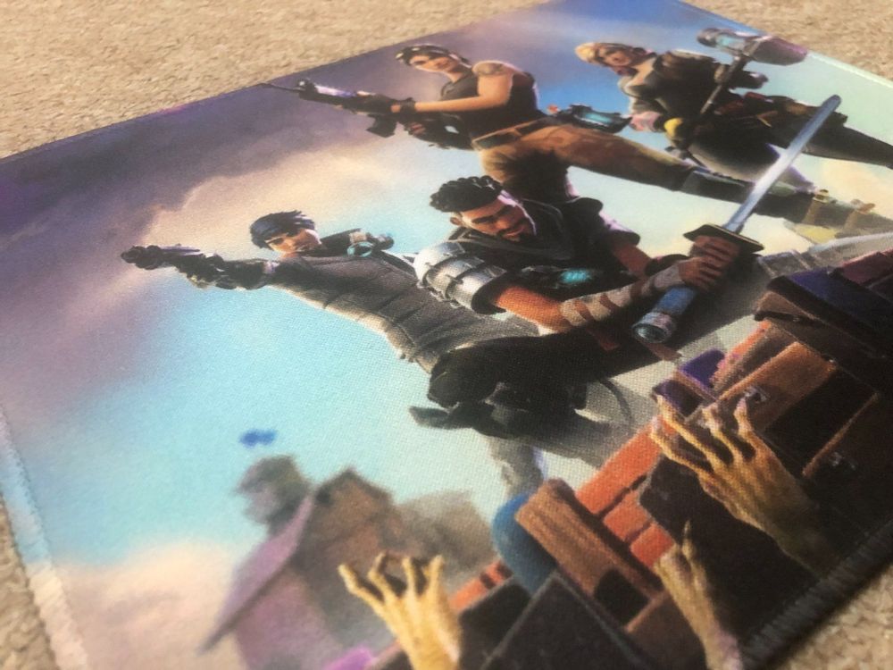 Fortnite Mousepad Mausmatte Gaming PS5 Playstation X-Box (Neu und ...