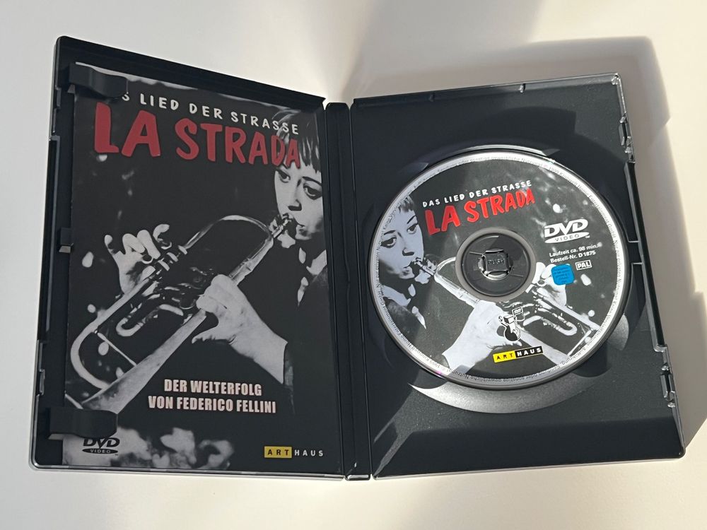 La Strada DVD - Federico Fellini - Das Lied der Strasse (Gebraucht) in ...