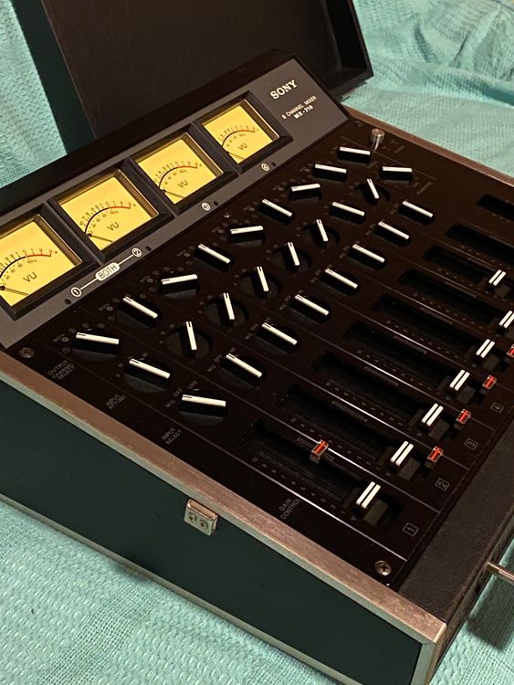 SONY MX - 710 (Gebraucht) in St. Gallen für CHF 250 – mit Lieferung auf ...