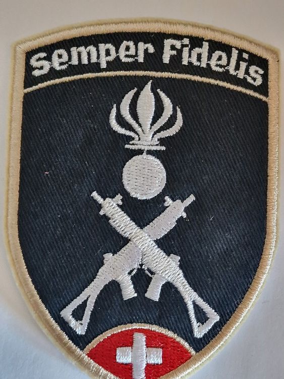 Grenadier Badge Semper fidelis Top neu klett (Gebraucht) in Nyon für ...