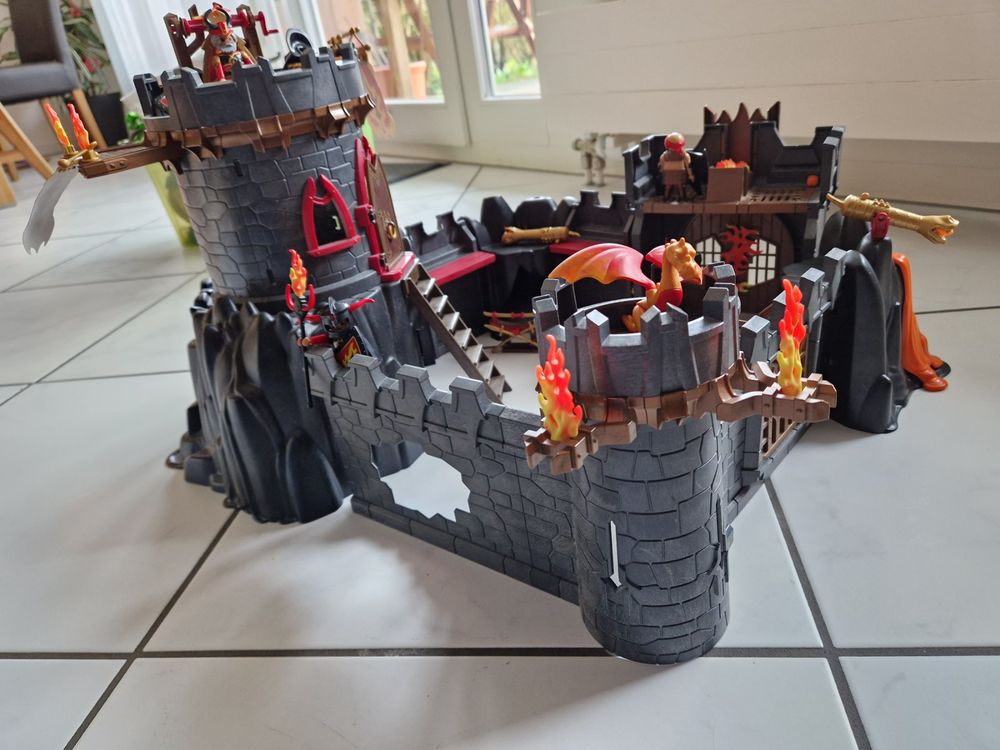Playmobil Ritterburg (Gebraucht) in Steinhausen für CHF 35 – nur ...