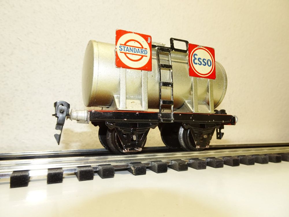 Märklin Güterwagen Kesselwagen ESSO Spur 0 1674 St (R4) | Kaufen auf ...