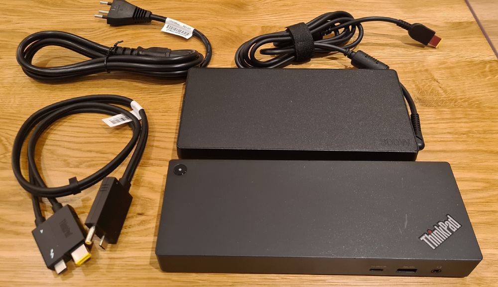 Lenovo Thinkpad Thunderbolt 4 Dockingstation Typ 40B0 (Gebraucht) in ...