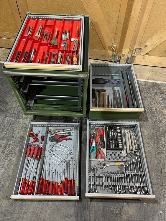 Lista Werkzeugwagen inkl Werkzeug! Ab 1 Franken!!! (Gebraucht) in Belp ...